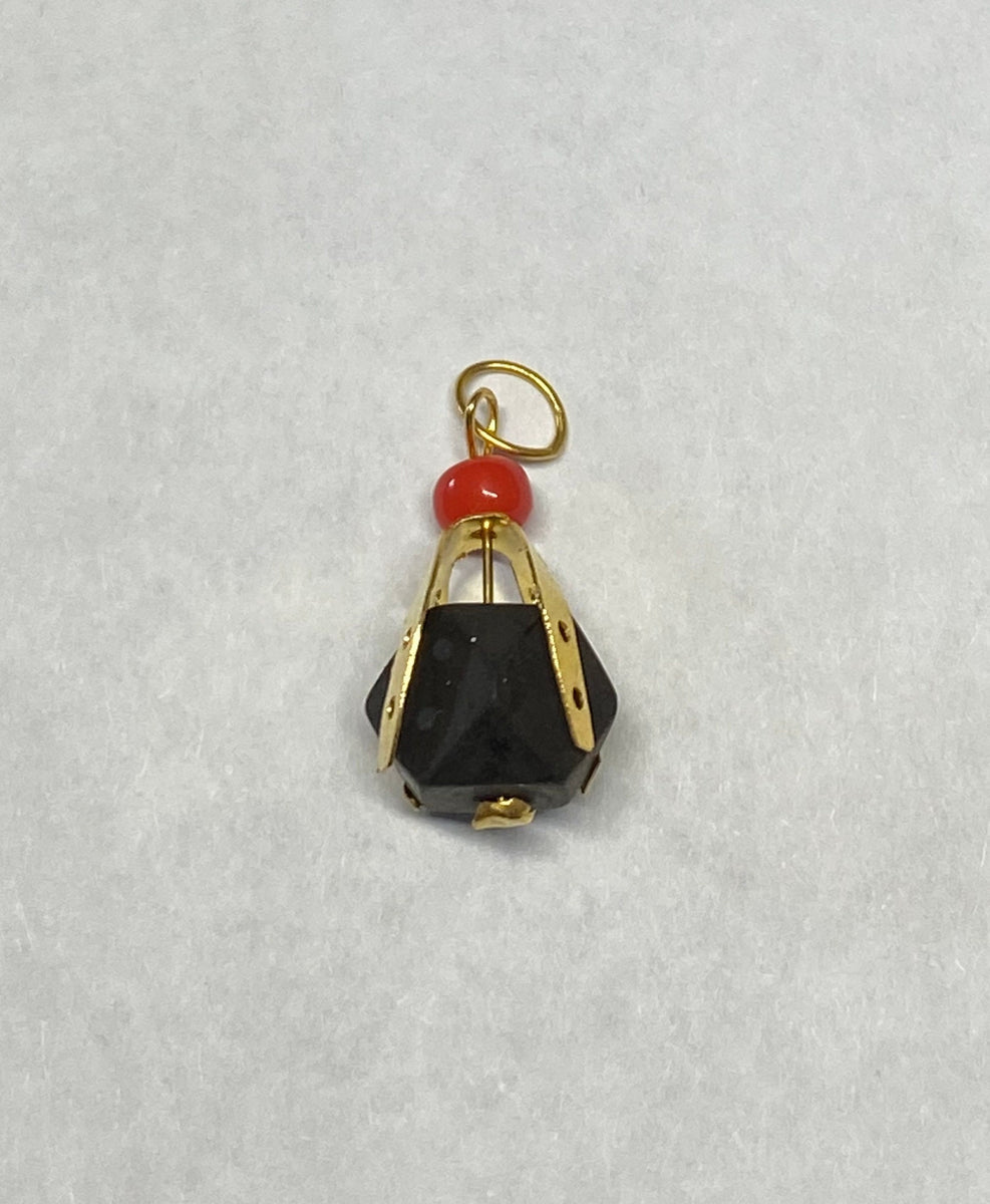 Vintage NOS 1960's 14KT Genuine 8mm Azabache Jet Black & Coral Bead Ho ...