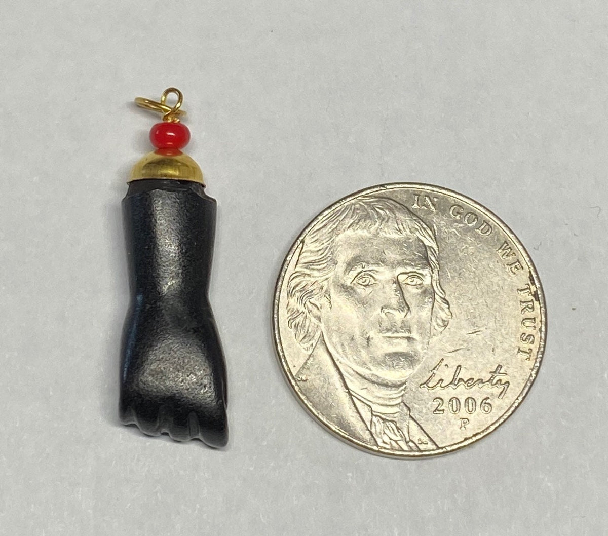 14 Karat Yellow Gold Genuine Azabache Jet & Coral Bead Mano Figa Charm ...