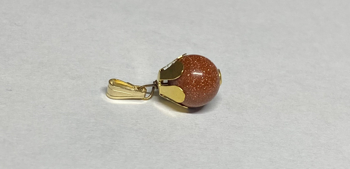 14 Karat Yellow Gold and 8mm Brown Goldstone Venturina Pendant – G & W
