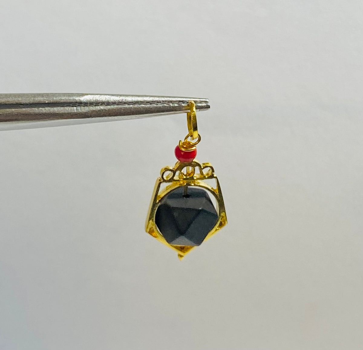 Vintage NOS 1960's 14K Genuine Azabache Jet 8mm Bead Pentagon Shape Sp ...