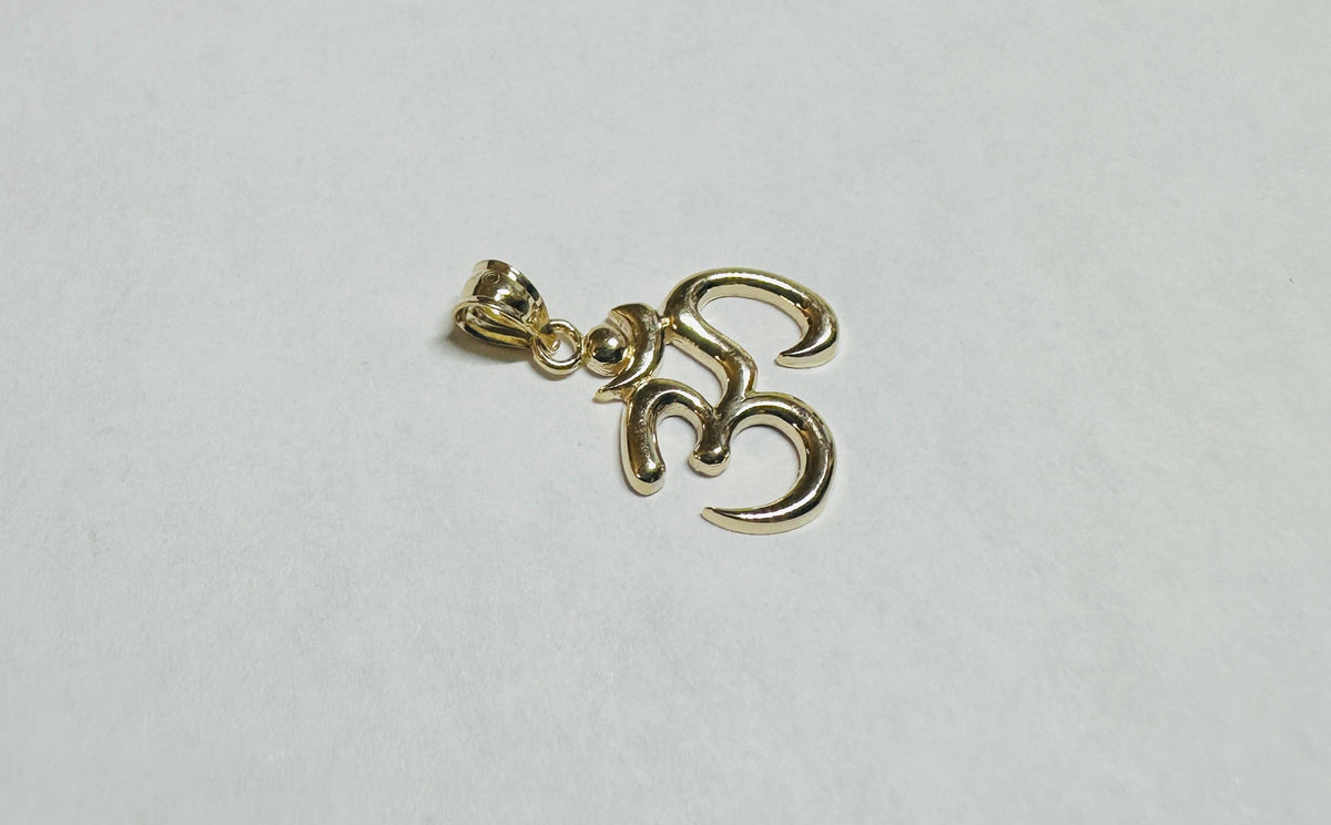 14 Karat Yellow Gold Polished Om Symbol Pendant – G & W